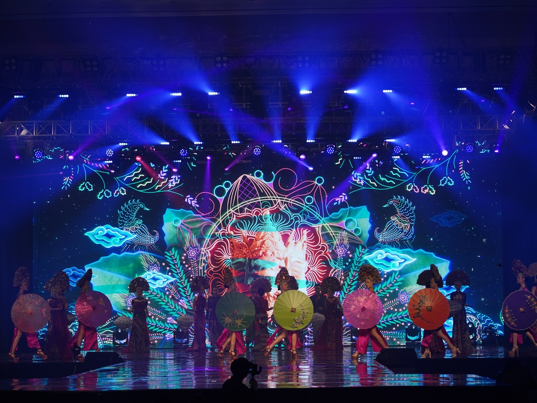 The Westin Grand Ballroom